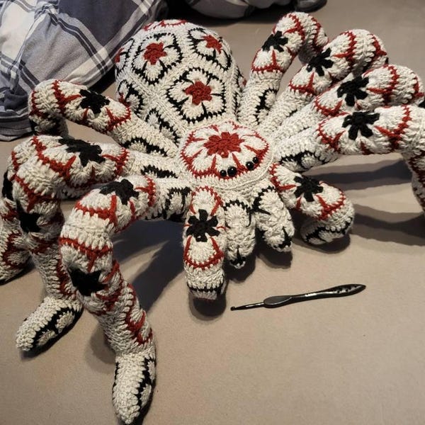 Crochet Pattern Solid Shapes Giant Tarantula Spider African Flower PDF ...