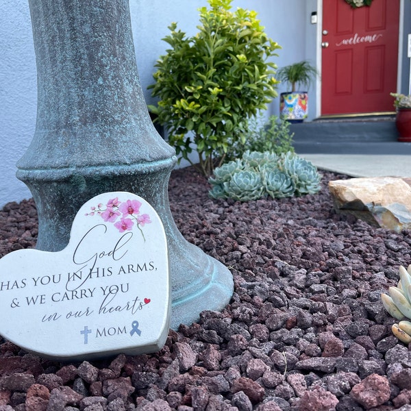 Personalized Heart Memorial Stone, Handcrafted Concrete Garden Plaque ...