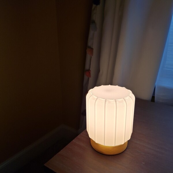 Elbows up Canada Keychain – Patriotic Maple Leaf Design – Made in ...