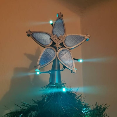 3D Printed Wayfinder Tree Topper: Choose Color - Etsy