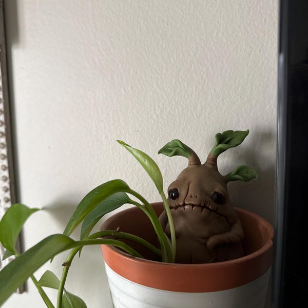 Fresno Nightcrawlers of California, Alien Statue Mythical Creatures ...