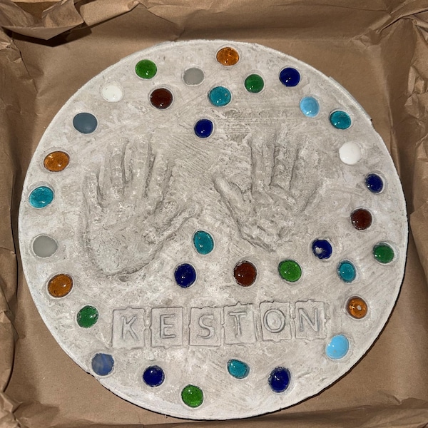 Grandma's Garden DIY Stepping Stone Kit - Personalized Handprint - Etsy