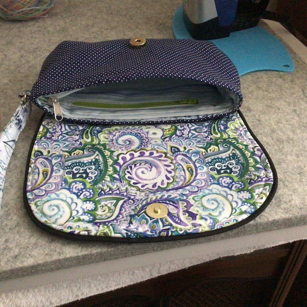 Zippered Clutch Sewing Pattern, Bag Pattern, Wristlet Sewing Pattern ...