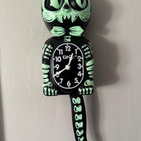 Neon Pop Kit-cat Klock© Custom Clock - Fluorescent Colors Hype Tattoos ...
