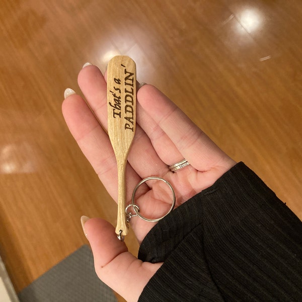 Personalized Canoe Paddle Keychain - Etsy
