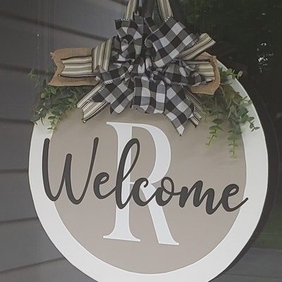 WELCOME SIGN Welcome Guests to Your Home With This Hand - Etsy