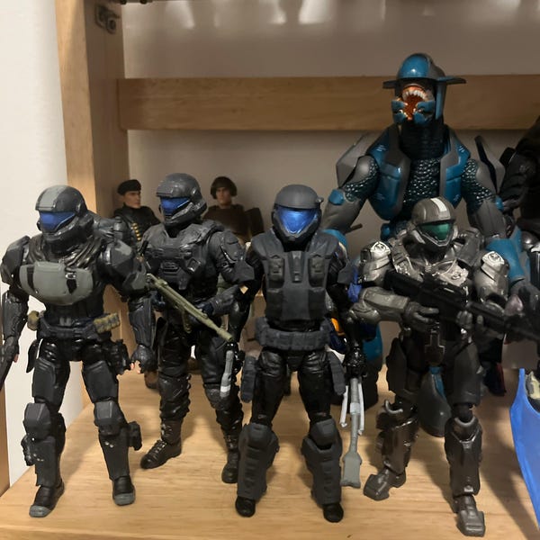 Fred's Shoulder Sheaths With Knives for Spartan Collection (6.5 In) - Etsy