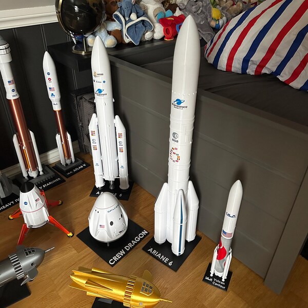 Flash Gordon Zarkov Rocket Ship Model 1:48 Scale 330mm 13 Inch - Etsy