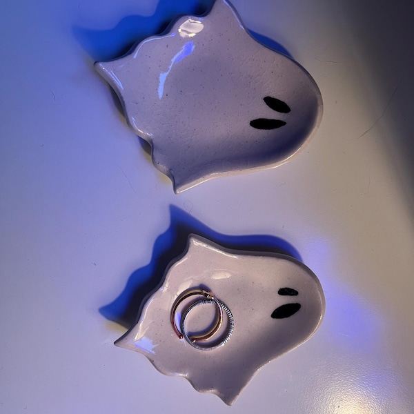Ghost Spoon Rest. Spooky Soap Holder. Ring Holder. Tea Bag Rest ...