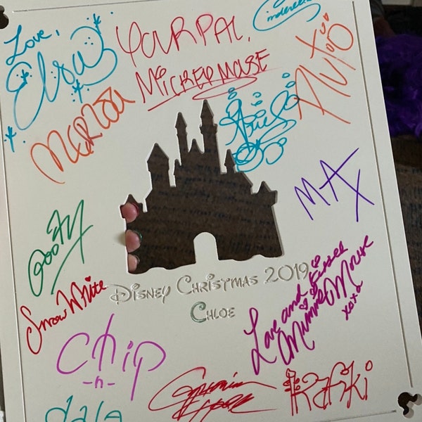 Disney Autograph Sign. Disney Character Signature. Disneyland. Disney ...