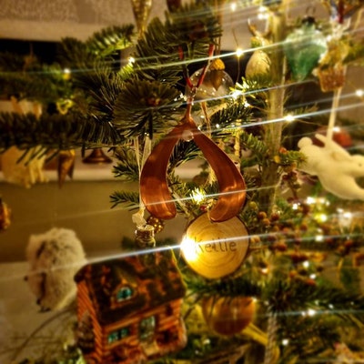 Copper Mistletoe Single - Etsy UK