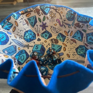 Felt Dice Bag / Tray-in-one 63 Geeky Fabric Choices Dice - Etsy