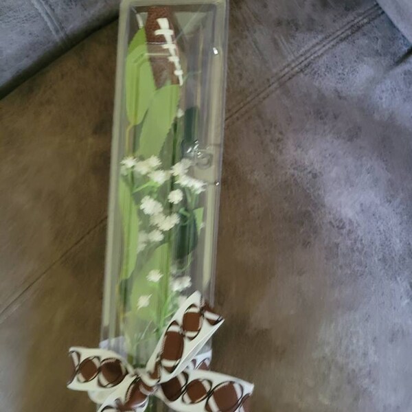 Softball Roses Arrangement | Softball Flowers Bouquet | Softball Gifts ...