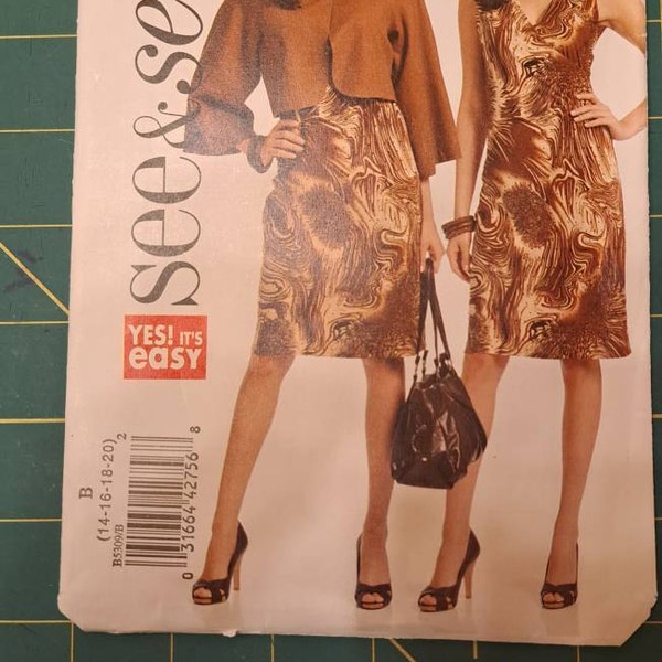 Simplicity 9080 YOUNG CONTEMPORARY FASHION Size 7JP Circa 1970 Front ...