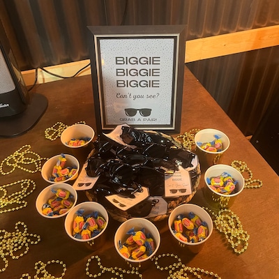 NOTORIOUS ONE Birthday Sign Biggie Party FAVORS Sunglasses Hip Hop ...