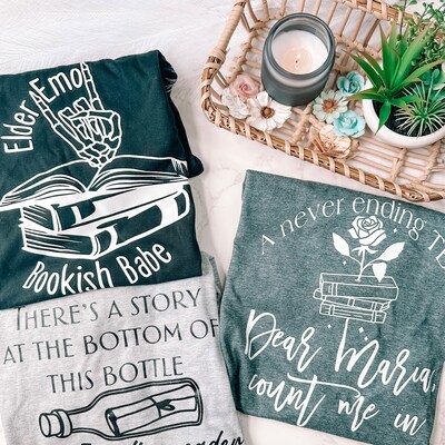 OFFICIALLY LICENSED ACOTAR Sweatshirt, Rhysands Tattoo Parlor, Rhysand ...