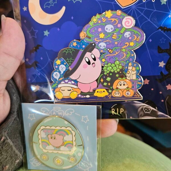 Poyo Music Box blue Colorway Enamel Pin standard/bgrade - Etsy