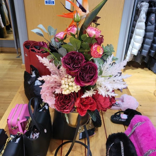 The King | Real Touch Floral Arrangement Centerpiece, Artificial Silk ...