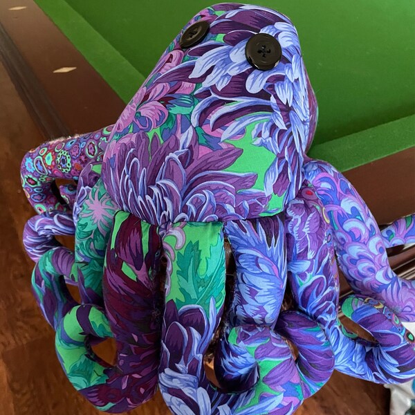 OZZIE OCTOPUS Stuffed Animal Toy Sewing Pattern Pauline Mcarthur Funky ...