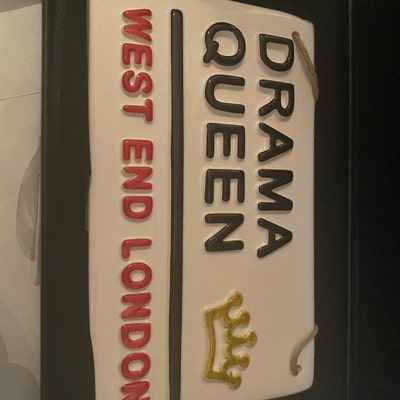 DRAMA Queen-crown-acting-actress-actor-west End London-london Sign ...