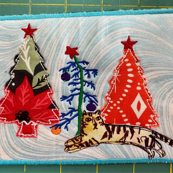 Raggedy Christmas Tree Trio Applique Design ~ 2 Applique Trees 1 C ...