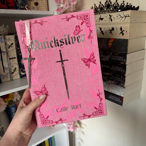 Fearless by Lauren Roberts Hardback With Sprayed Edge - Booktok ...