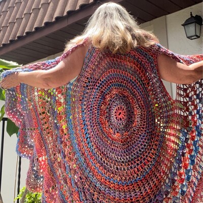 Bohemian Vest Crochet PATTERN Circle Vest Pattern/ Boho Vest Pattern ...