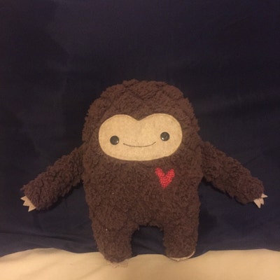 Big Foot Stuffed Toy, Big Foot Plushie, Kawaii Big Foot Plush Doll ...