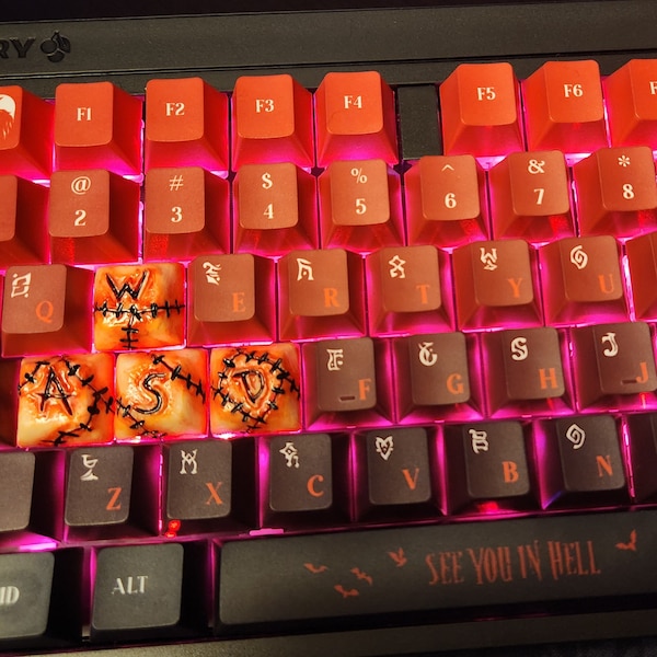 Skull Snail Enamel Pin Skull Pin Snail Pin Enamel Collectable Pin ...