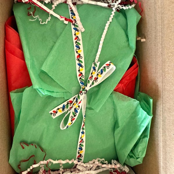 Colombian Candy Mix Gift Box - Sweet Treats Taste From Colombia Basket ...