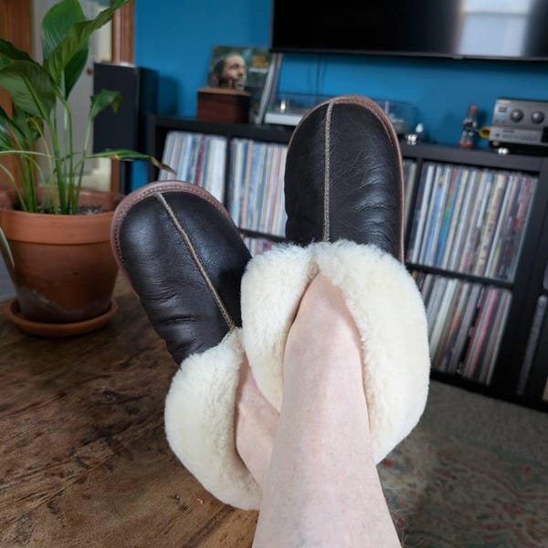 The Best Sheepskin Slippers in the Universe - Men's Sizing - Finest ...