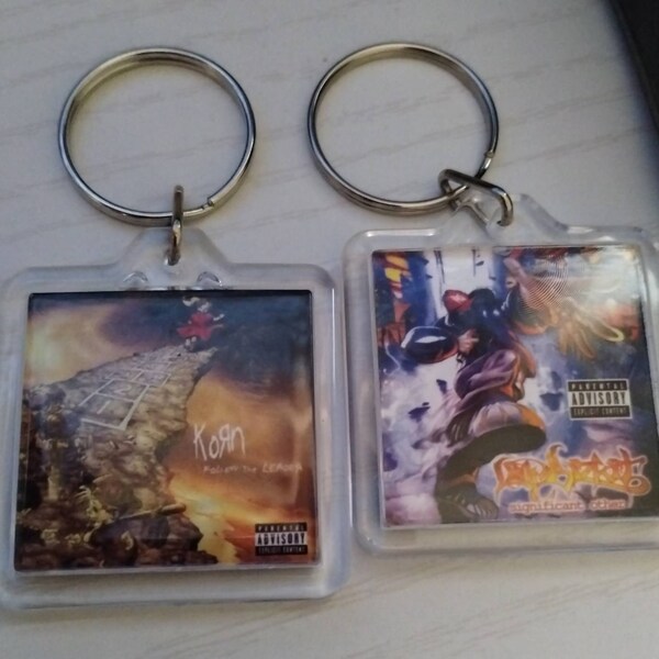 Nintendo Wii Game Art Video Game Keychain Chain Hanger Pendent 2 Sided ...