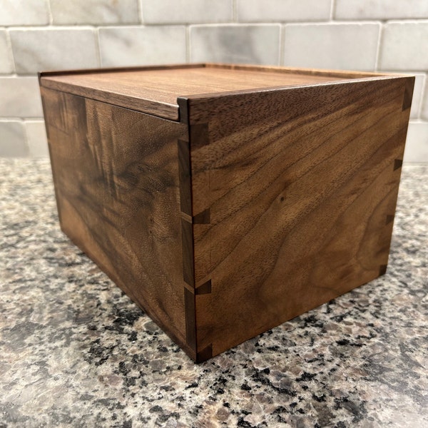 Custom Dovetail Keepsake Box With Brass Hinged Lid - Etsy