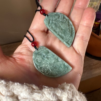 Year of the Rabbit 2023, Real Jade Bunny Chinese Zodiac Rabbit Pendant ...