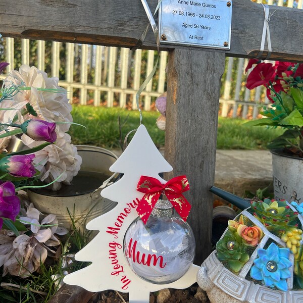 Grave Christmas Tree, Grave Memorial, Christmas Memorial, Grave Tree ...
