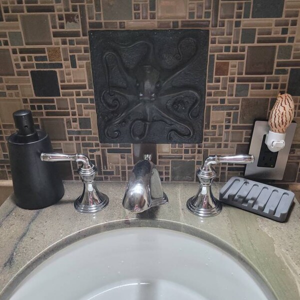 Modern Concrete Key Tray, Entryway Tray, Artistic Painter Hands, Key ...