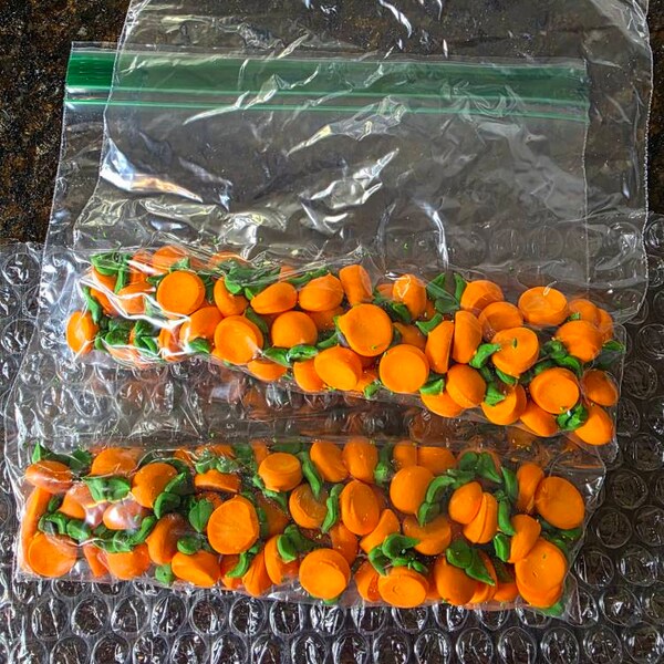 100 Royal Icing Flowers ( 50 Ivory and 50 Green) Approx. Size 3/4” With ...