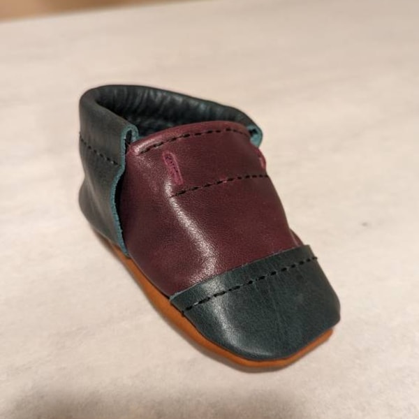 Simple Leather Baby Shoe Pattern for Leathercrafters - Baby & Toddler ...