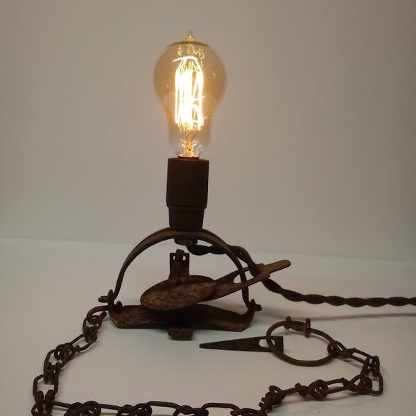 Vintage Rustic Victor Small Animal Trap - Etsy