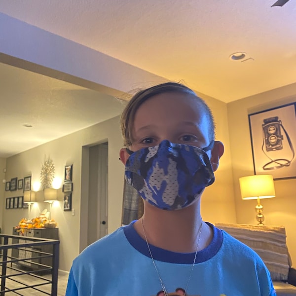 Adjustable Bandana Face Mask ~ Nose Wire ~ Summer Weight ~ Two Layer ...