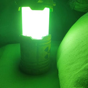 October 2077 Vault Tec Pin up Style Original Artwork 11x17 Inches ...