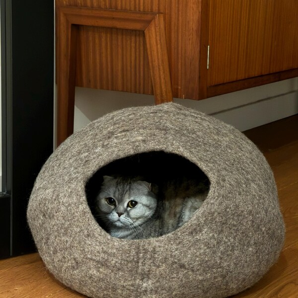 50cm Handmade Wool Cat Cocoon Bed / Cozy Cat Cave House - Etsy
