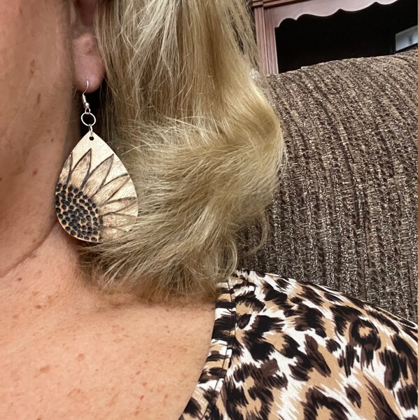 Mushroom & Snail Wood Burned Art, Pyrography Art, Wood Burned Plaque ...