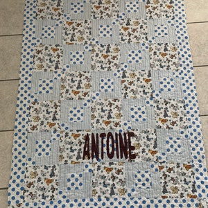 Dog Quilting Embroidery Design. Paw Print Quilting Machine Embroidery ...