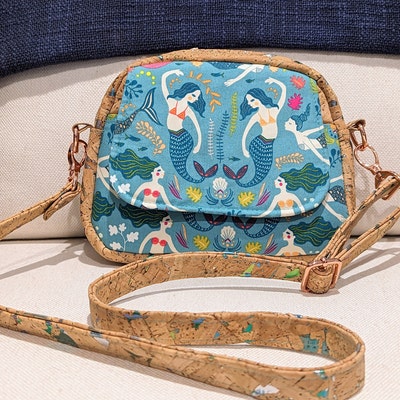 The Itty Bitty Bowler Bag Sewing Pattern With Video, Projector and SVG ...