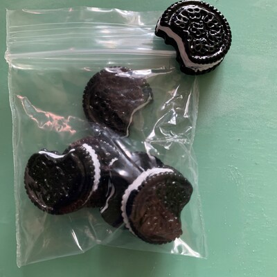 6 Candy Cane Mallows, Fake Marshmallow, Polymer Clay Dessert Cabochons ...