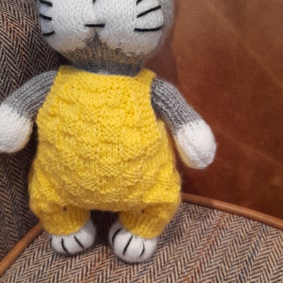 Cat Knitting Pattern, DIY Stuffed Animal,cat in Overall, Gift for Kids ...