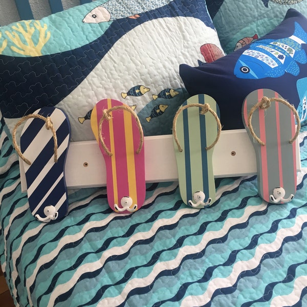 Flip Flop 4 Hook Wall Rack - Etsy
