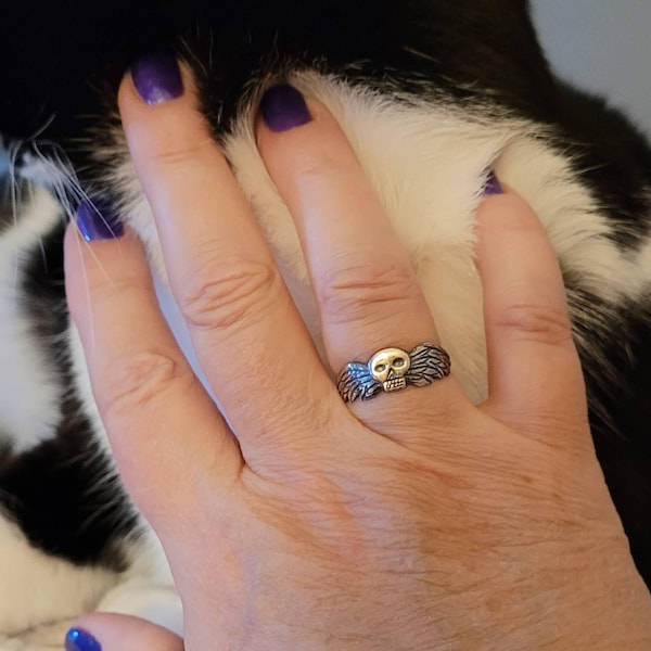 Taphophile Ring in Sterling Silver Memento Mori Skull - Etsy