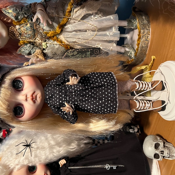 Handmade Doll Stand, 11-12 Inch Dolls, Shabby-chic Style - Etsy